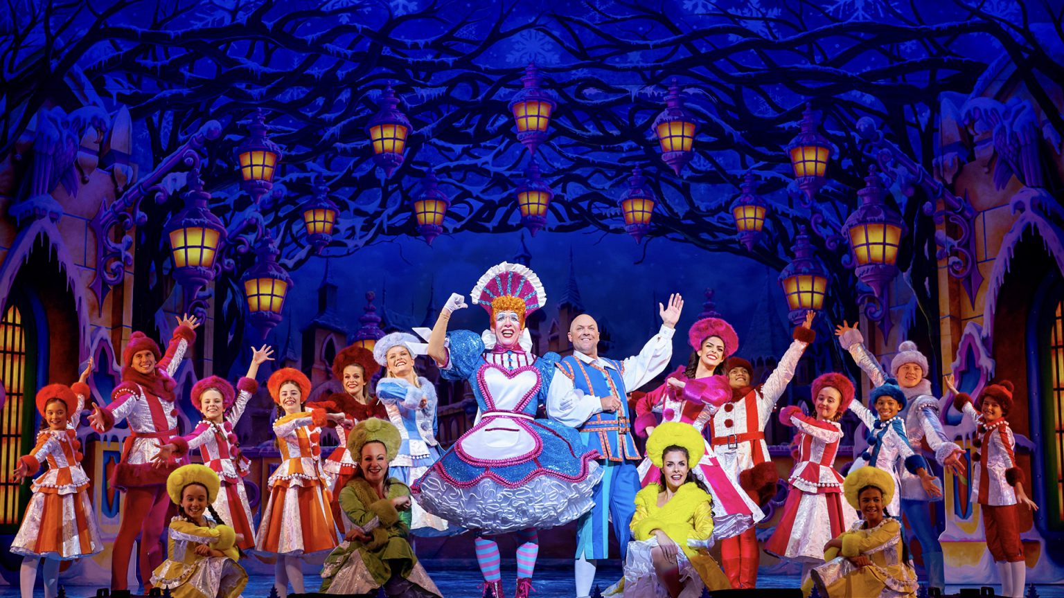 REVIEW: Snow White and the Seven Dwarfs – A must-see pantomime ...